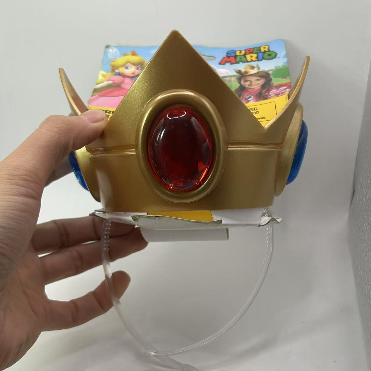 Princess Peach Crown & Amulet – Super Mario Bros Costume for Women & Girls