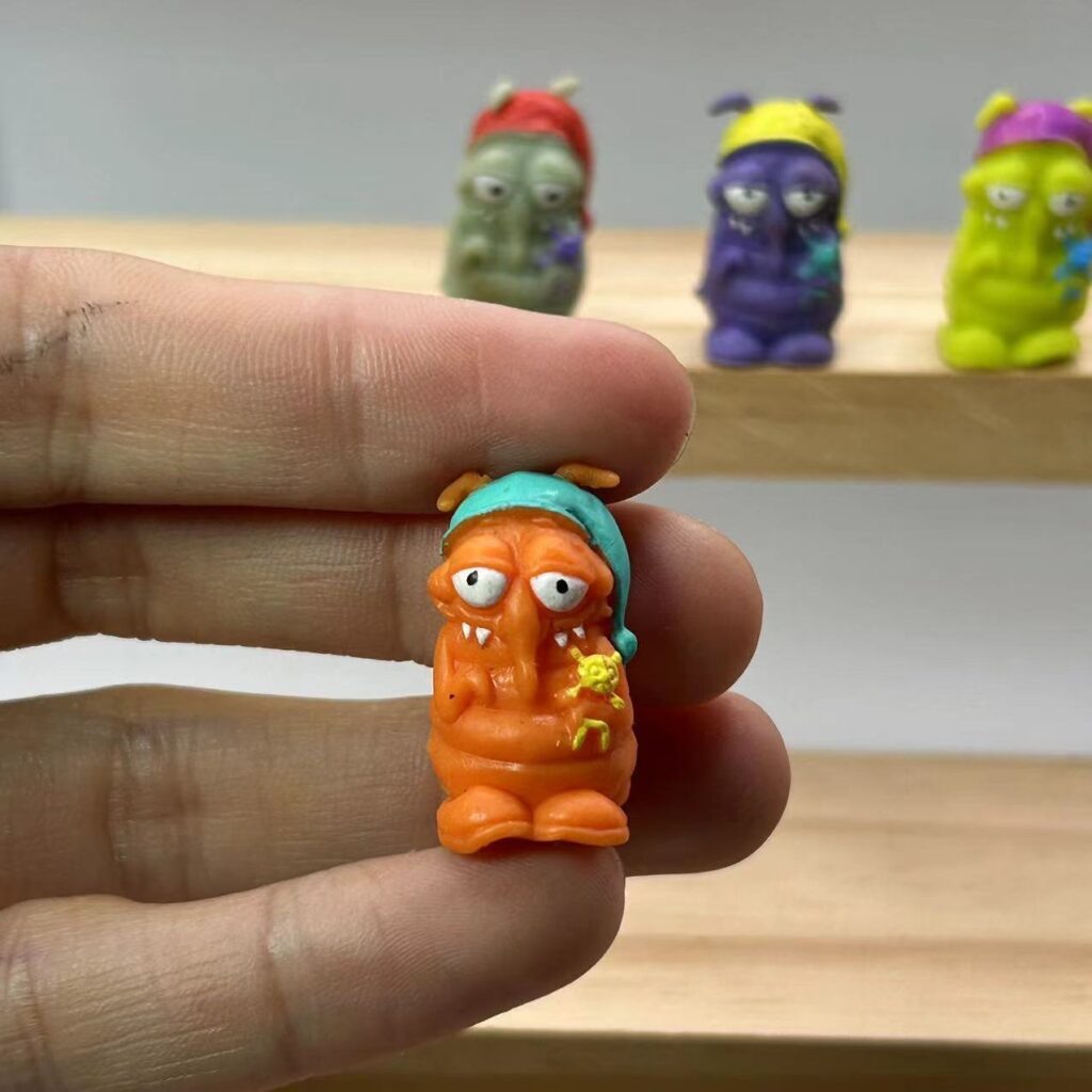 The Trash Pack Gross Ghost Series 3 – Rare #431 Ugly Bed Bug Collectible
